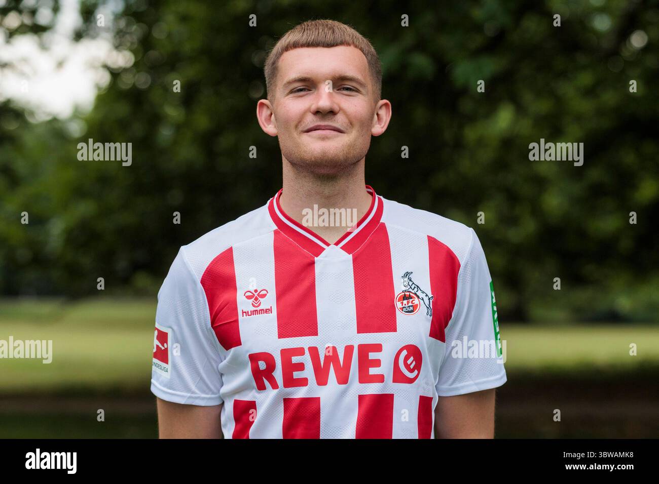 Luca Kilian (1. FC K?ln, 15). Mannschaftsfototermin des 1.FC K?ln am 16.07.2025, Gei?bockheim, K ...