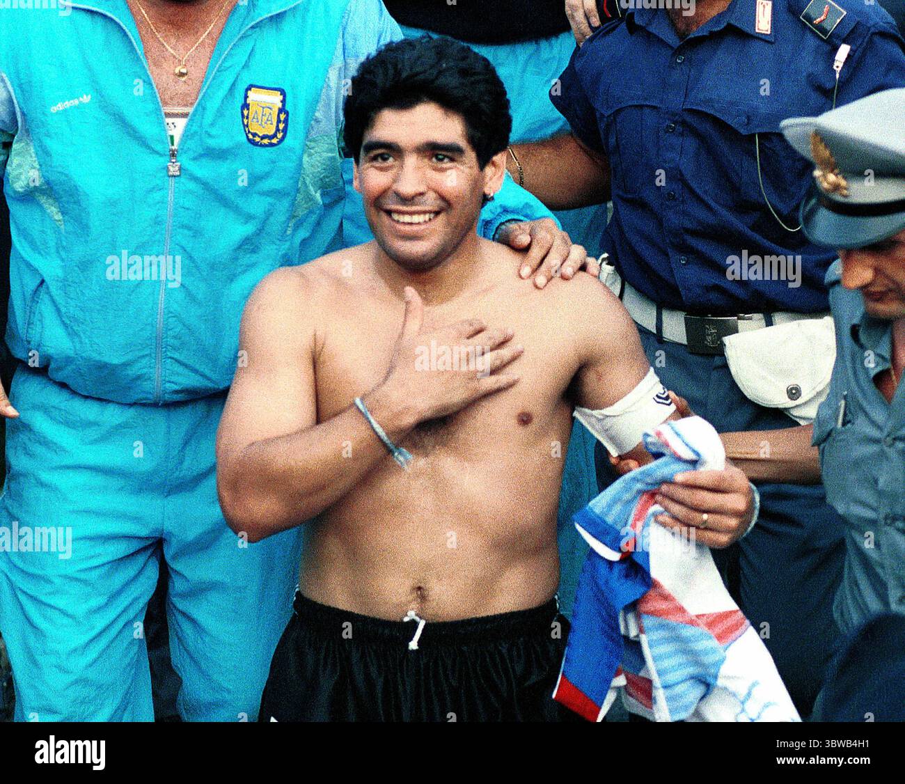 Argentina yugoslavia 1990 hi-res stock photography and images - Alamy