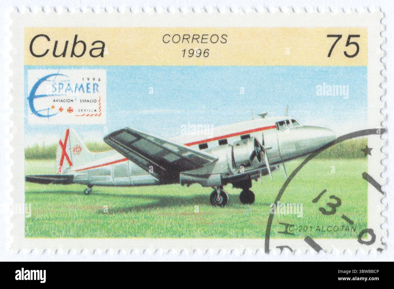 Retracted tailwheel hi-res stock photography and images - Alamy