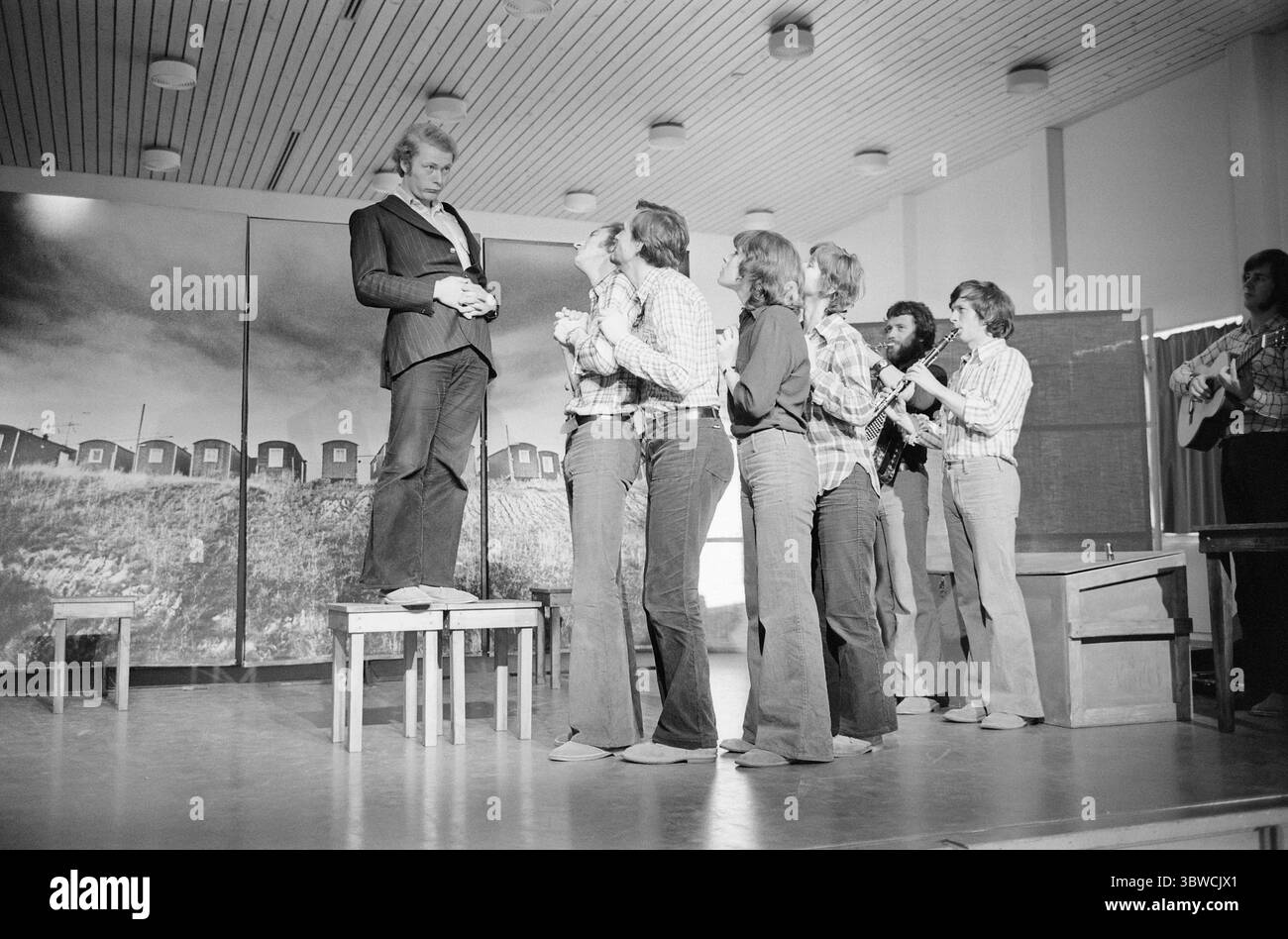 Aktuell 46-7-1972: "The Commuters" among commuters. The National ...