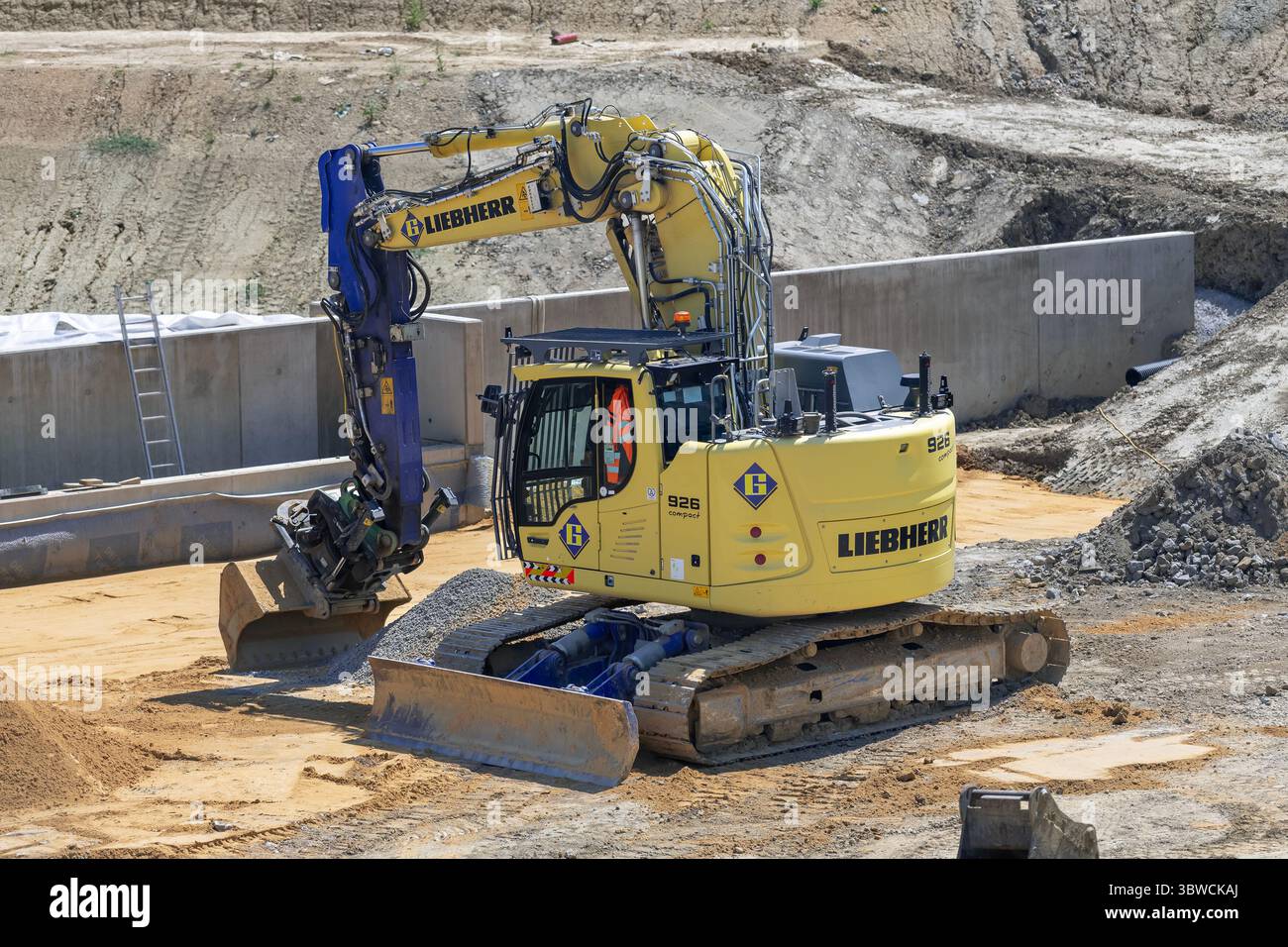 Liebherr r 926 compact hi-res stock photography and images - Alamy