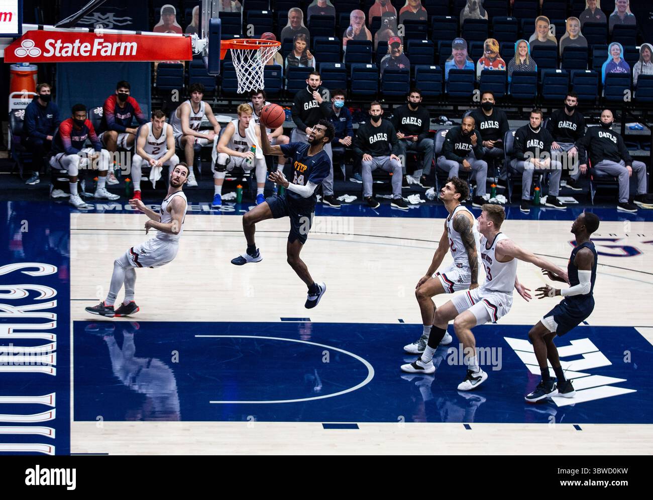 Utep miners men's basketball hi-res stock photography and images - Alamy