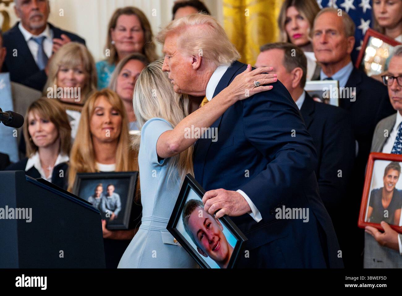 Anne Funder, whose son Weston died from a fentanyl overdose, hugs ...