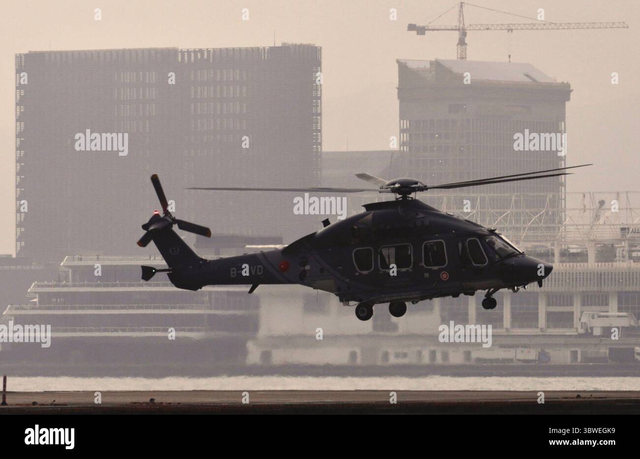 Airbus helicopter hong kong hi-res stock photography and images - Alamy