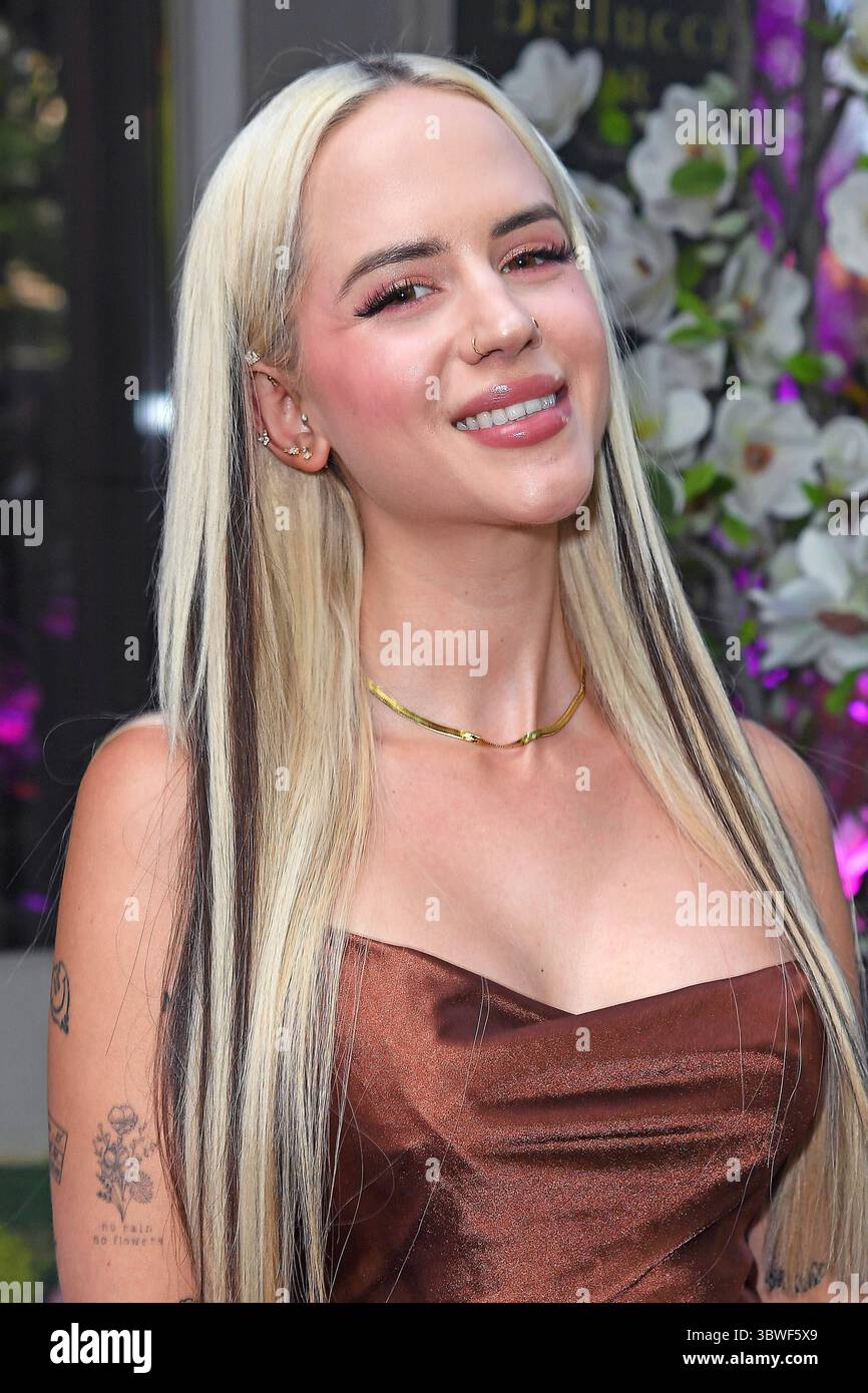 Gina Beckmann beim Casa Bellucci Summer Terrace Grand Opening am ...