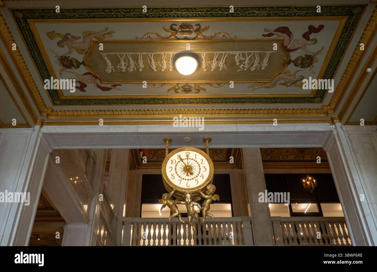 Book tower building in hi-res stock photography and images - Alamy