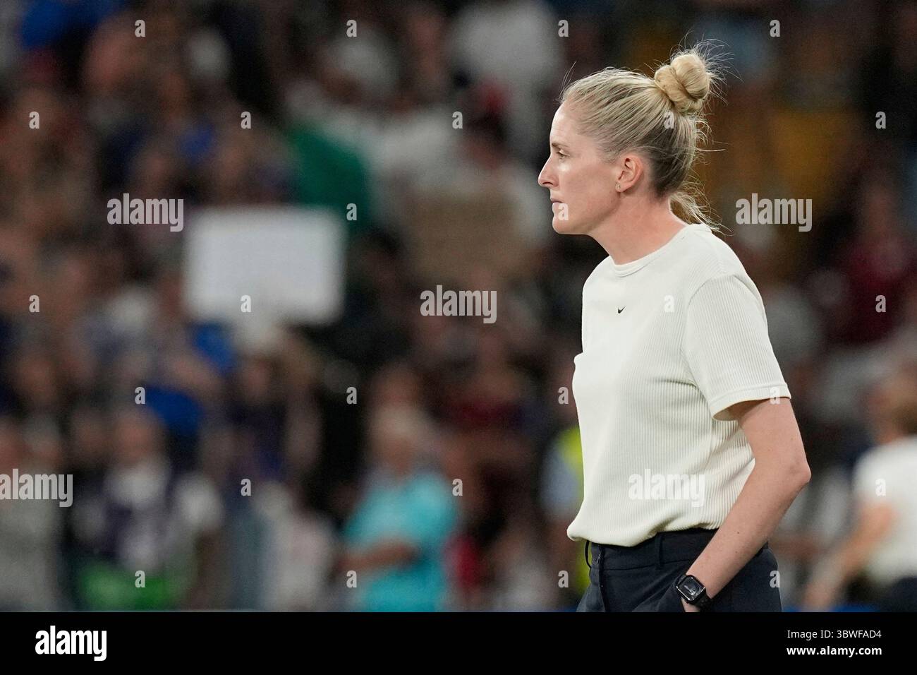 Norway head coach Gemma Grainger walks on the pitch after the Women's ...