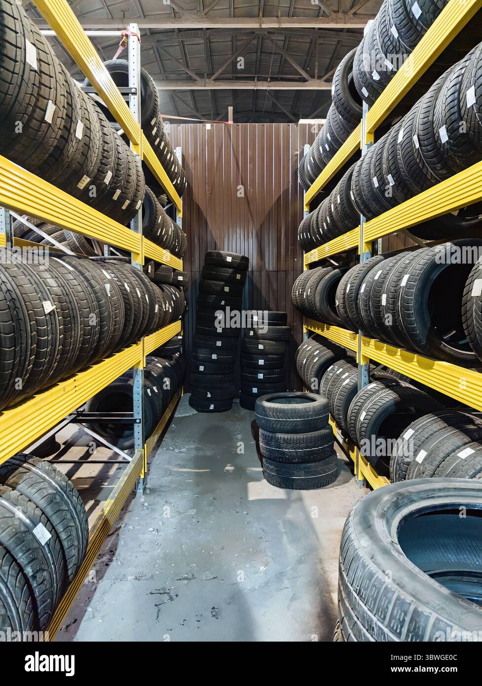Tire supply warehouse hi-res stock photography and images - Alamy