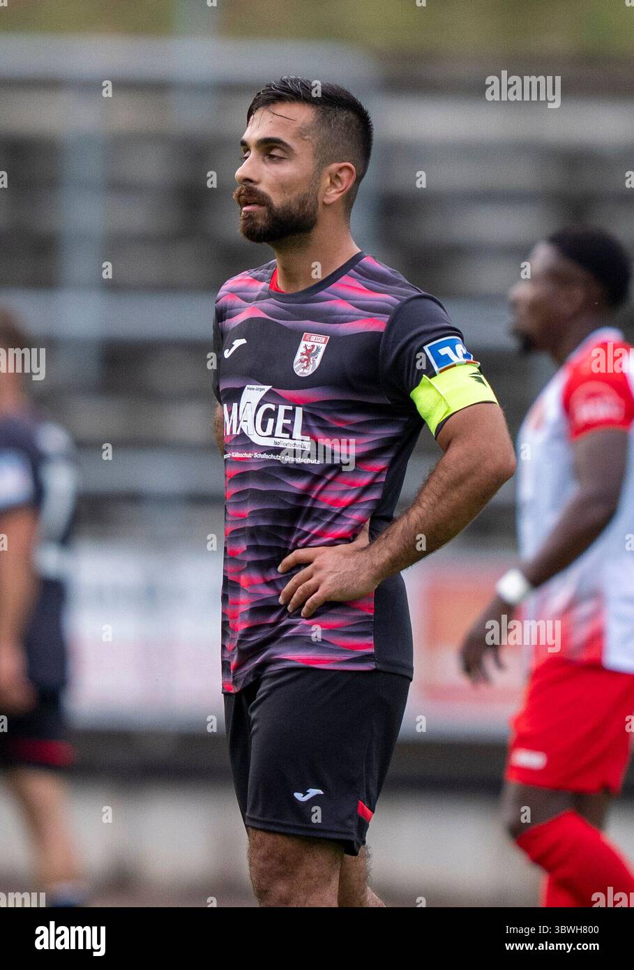 Siegen, Deutschland. 16th July, 2025. Tolga Duran (FC Gießen, #10 ...