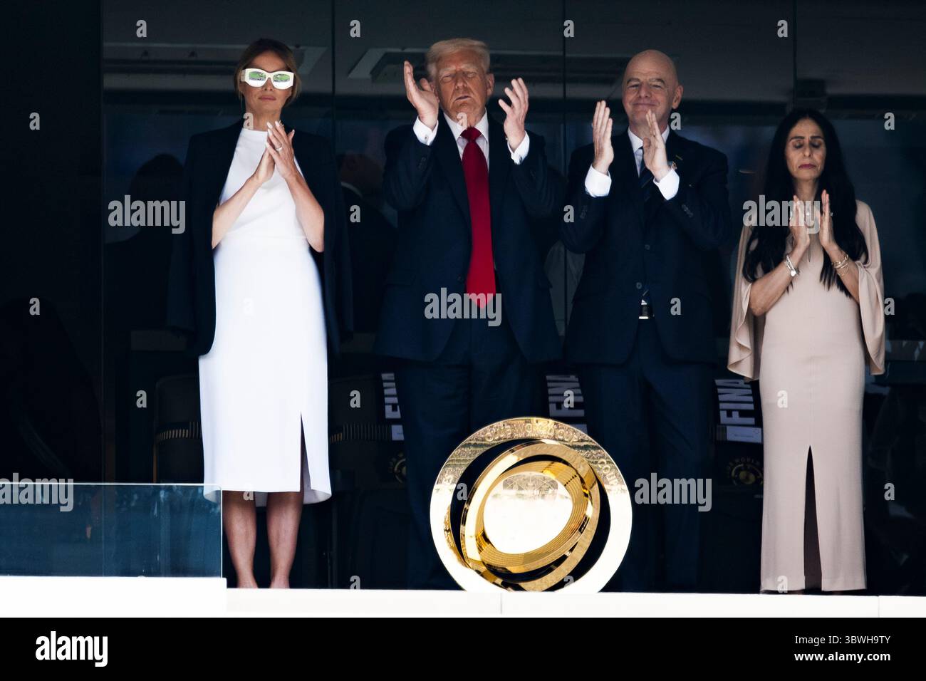 Melania Trump, Donald Trump, Gianni Infatini and Leena Al Ashqar look ...