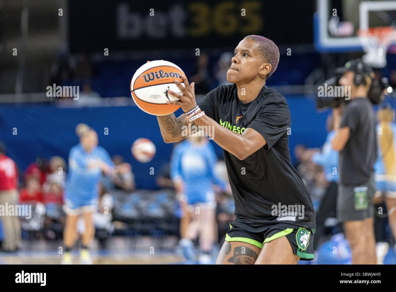 Minnesota Lynx guard Courtney Williams (10) during warmups before the ...