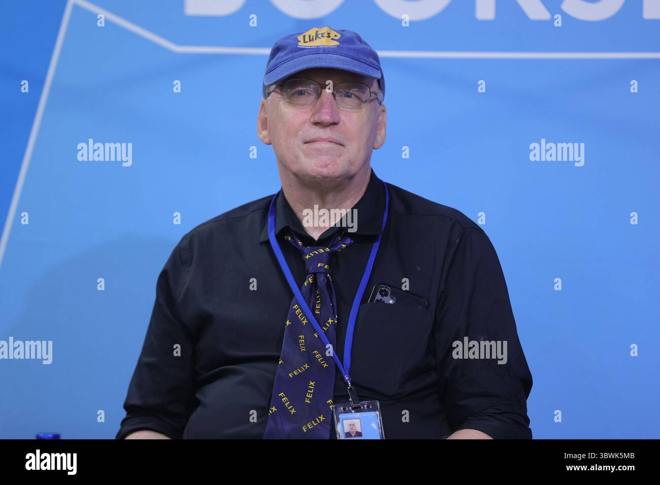 CAPTION: NEW YORK, NEW YORK - JULY 17, 2025: Authors Felix Dodds and ...
