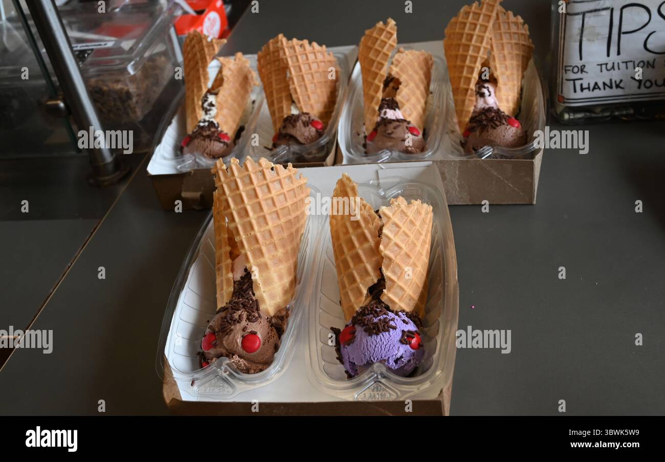 June 10, 2021, Arlington, VA, USA: Cicada sundaes are served at Tobyâ ...