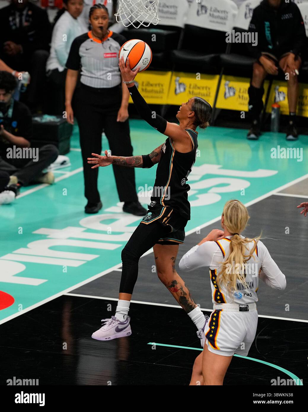 BROOKLYN, NY - JULY 16: New York Liberty Guard Rebekah Gardner (7 ...