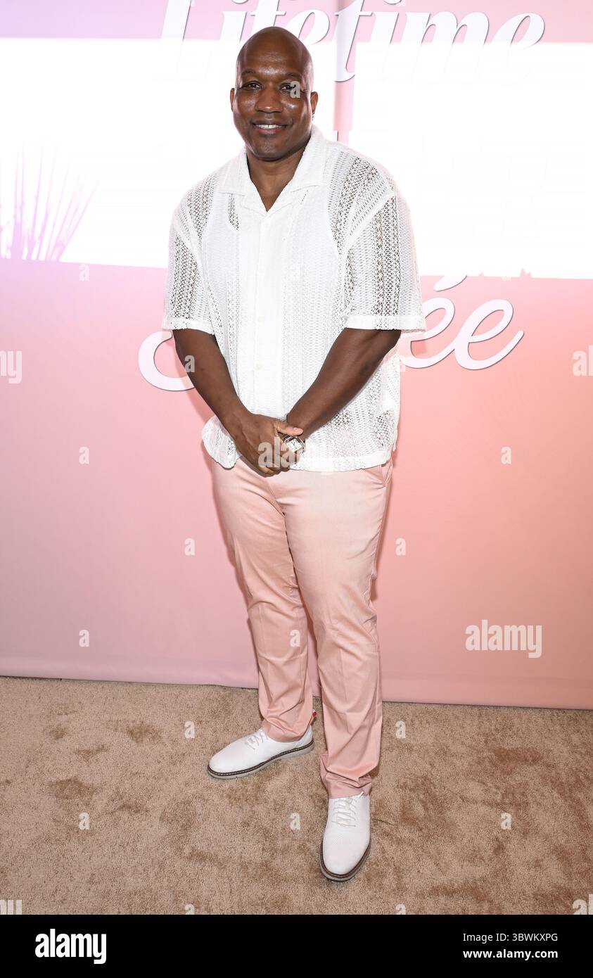 LazRael Lison arriving at Lifetime’s Summer Soiree held at the Santa ...