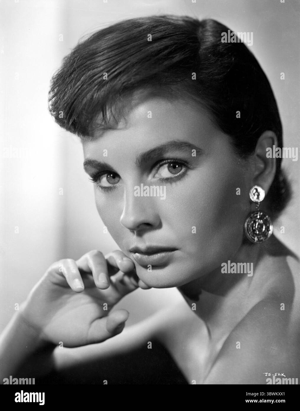 Coin on portrait Black and White Stock Photos & Images - Alamy