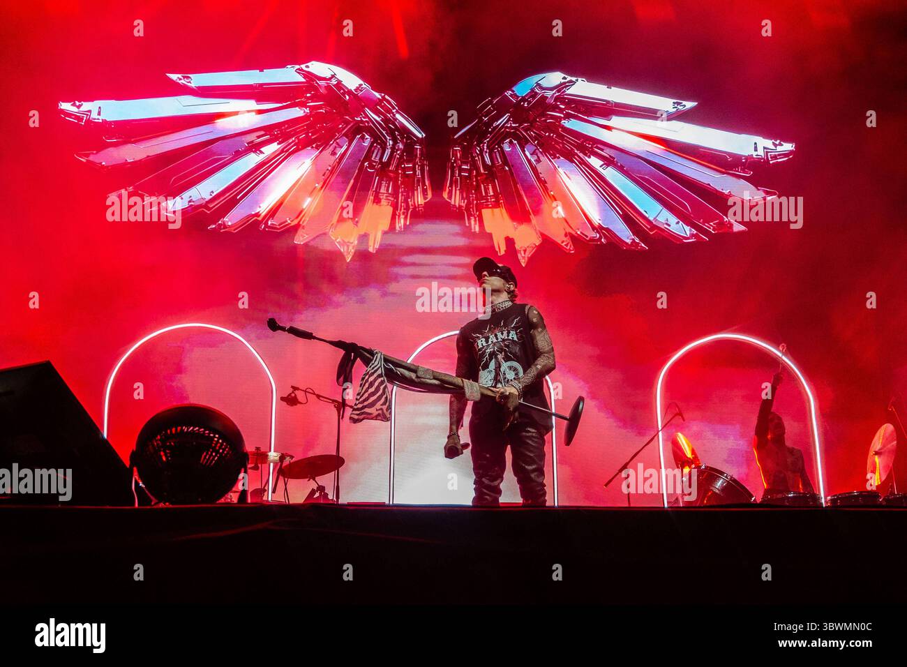 Music Concert - Irama - live 2025 Irama Bari Fiera del levante Italy ...
