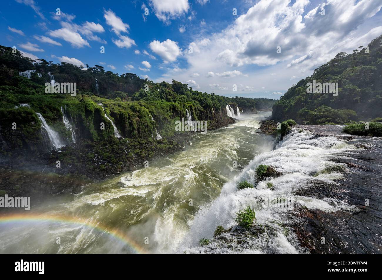 The Iguazu falls between Argentina, Brazil and Paraguay Stock Photo - Alamy