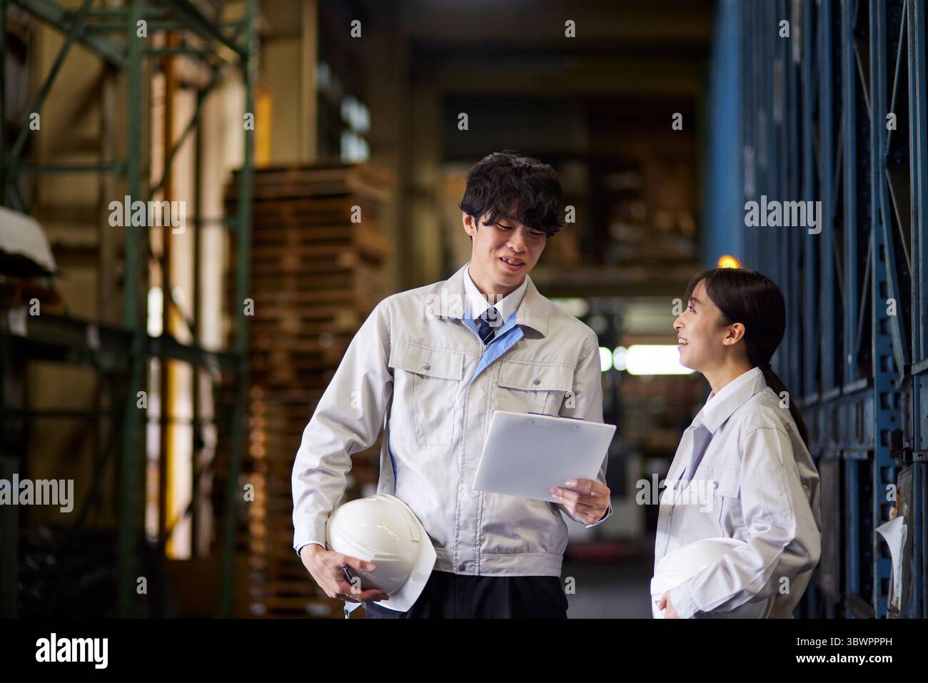 Japanese workers at construction site Stock Photo - Alamy