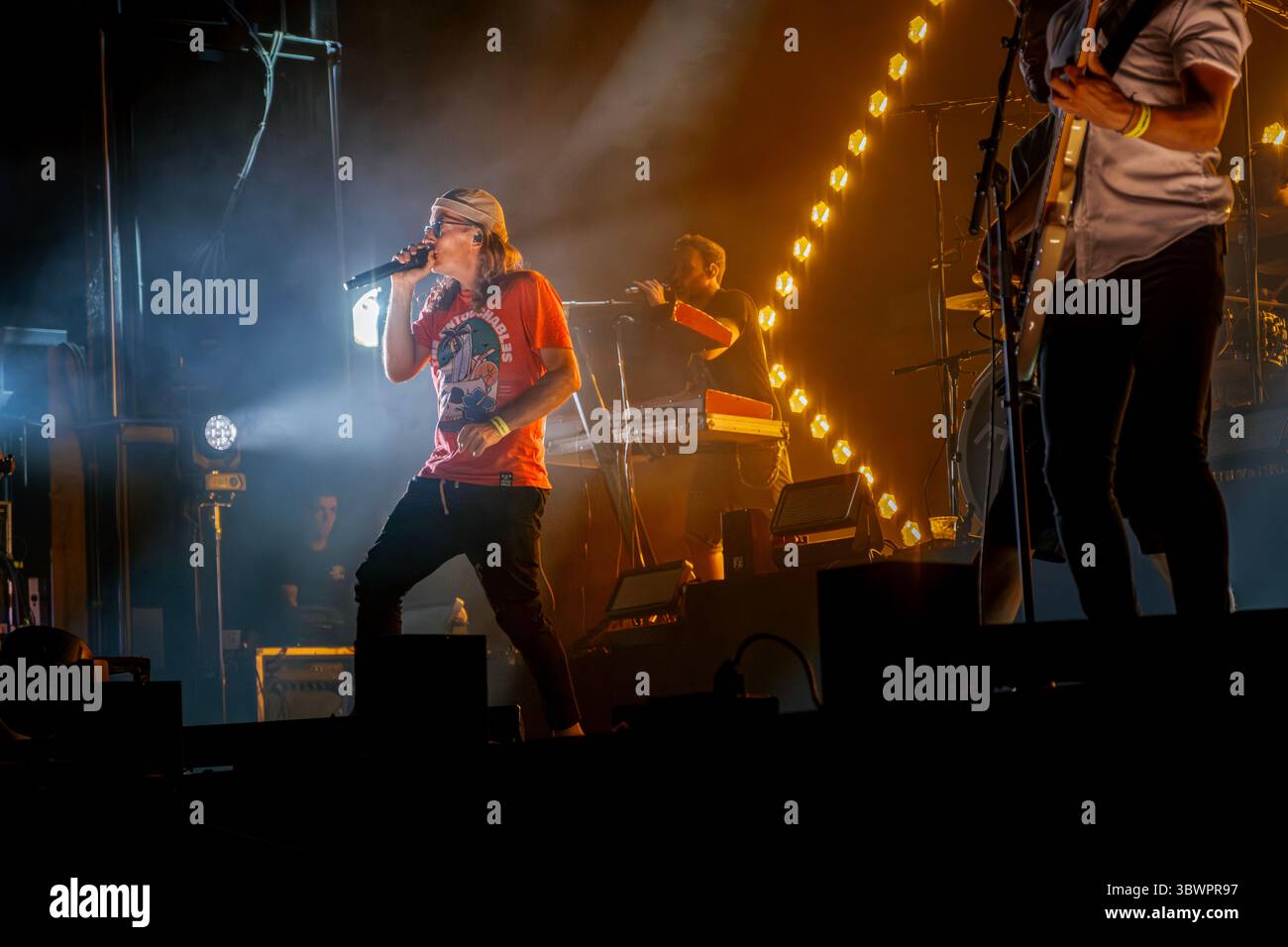 Buhos singer hi-res stock photography and images - Alamy