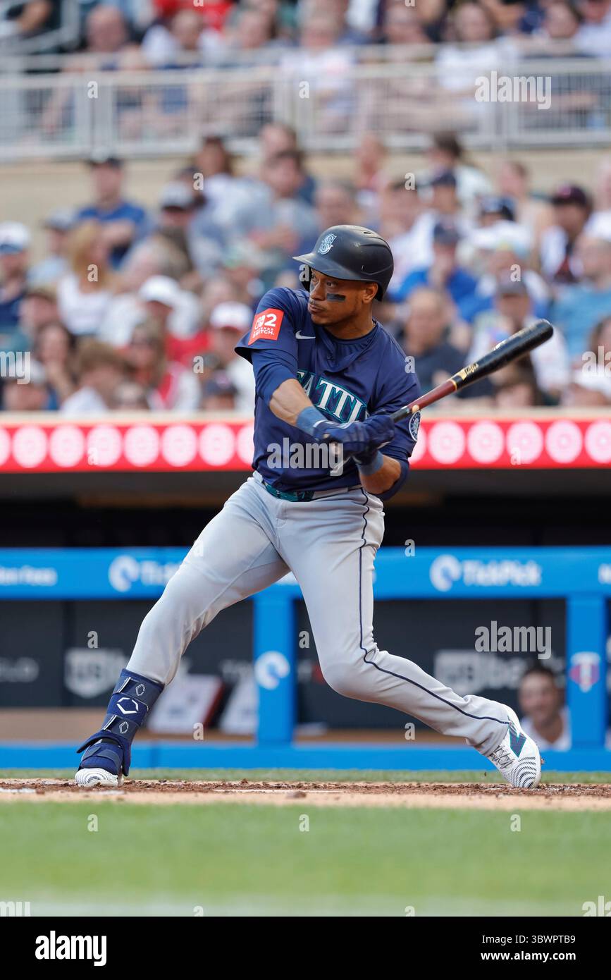 MINNEAPOLIS, MN - JUNE 23: Seattle Mariners designated hitter Jorge Polanco (7) takes a swing ...
