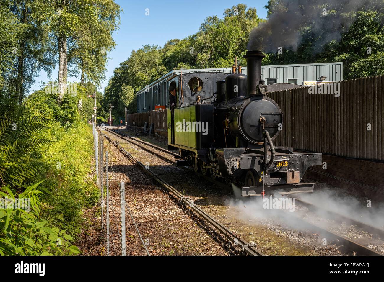 Hunslet Works No 1215 WD 303 approaching Alston Station during the 2025 ...
