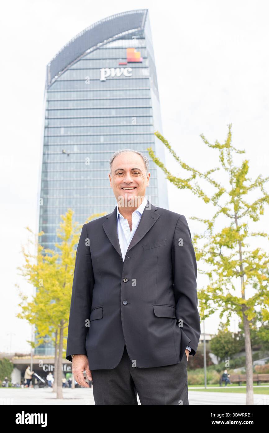 Italian journalist, TV presenter and sports commentator Sandro ...