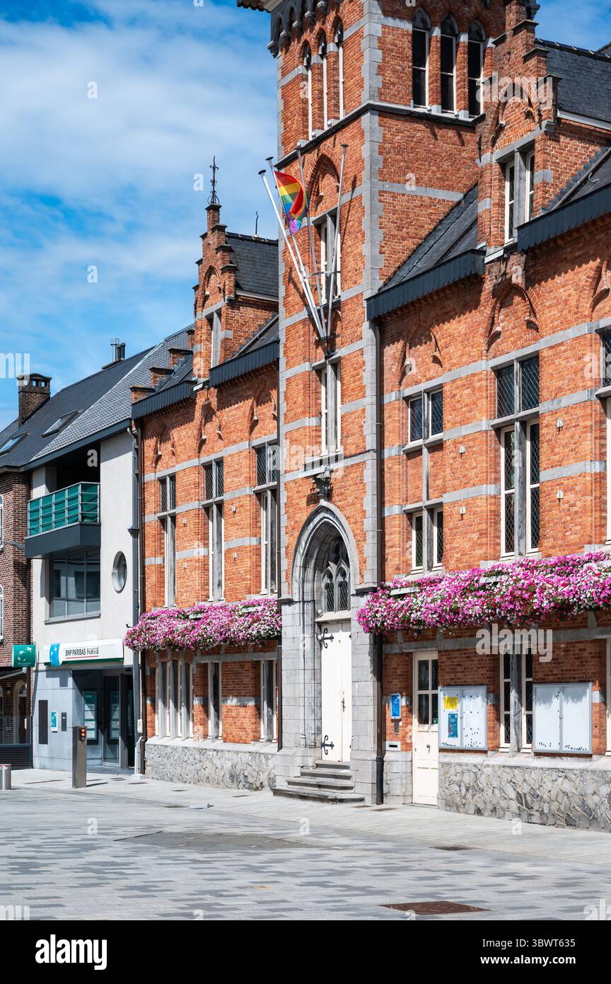 The Saint Martin church in the village of Lede, East Flanders, Belgium ...