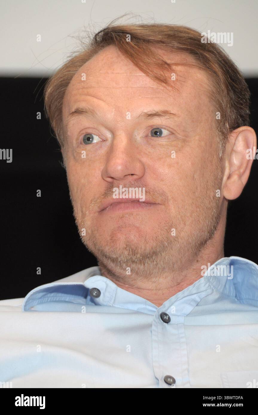 Jared Harris at the press junket for "Mad Men" in Los Angeles - 05 August 2010 Stock Photo - Alamy