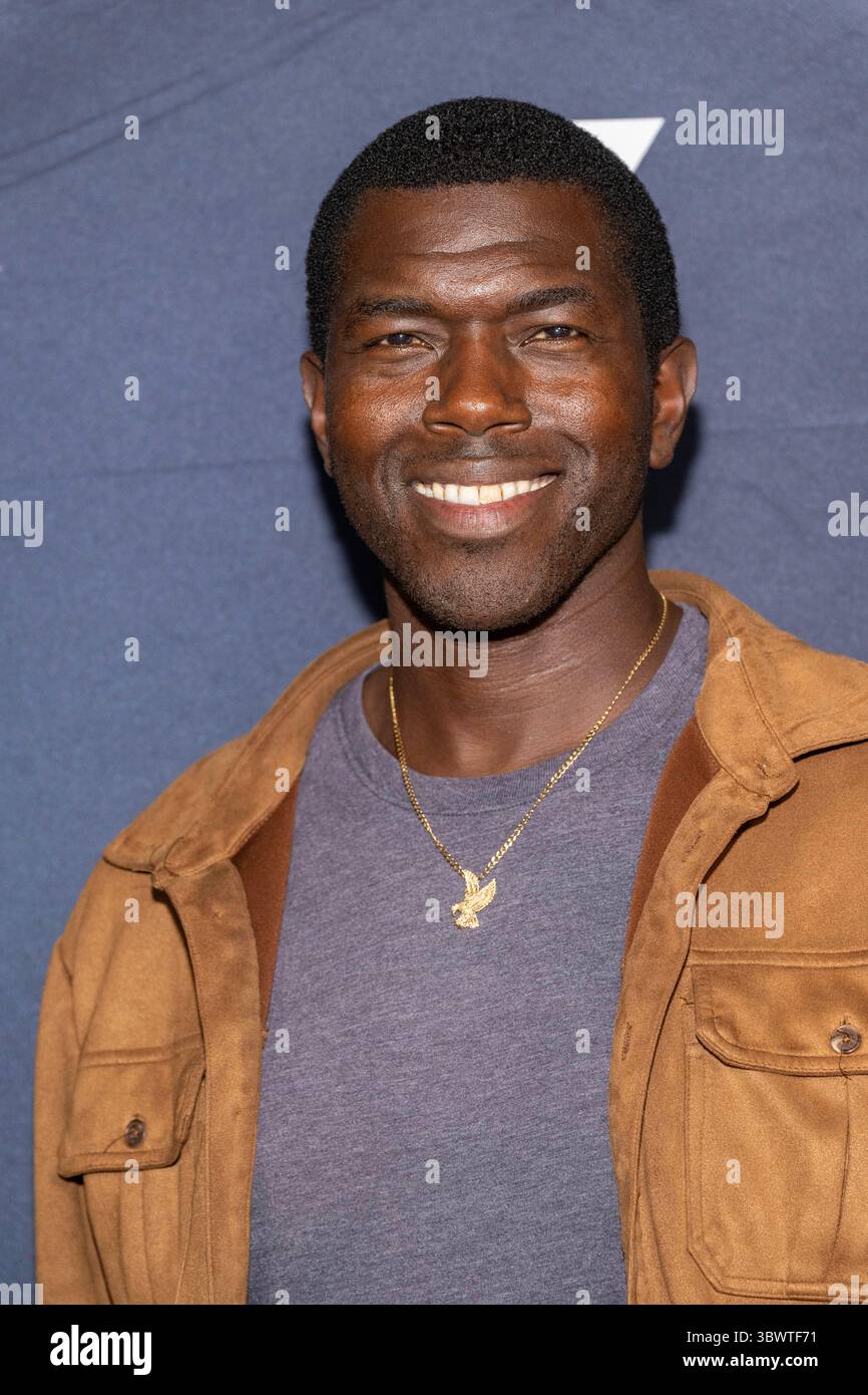 Singer songwriter LeRoy Mobley attends Pre-ESPY Charity Celebration ...