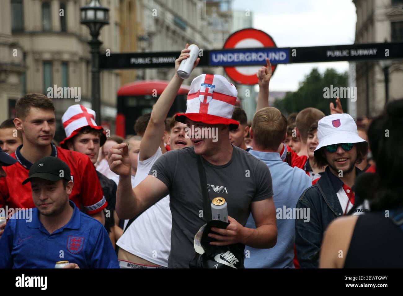 July 11, 2021, London, England, United Kingdom: England fans starts ...
