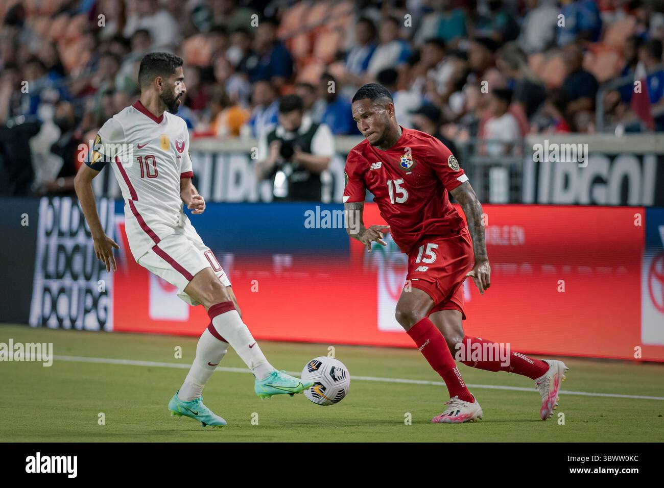 July 13, 2021, Houston, Texs, USA: Qatar forward HASSAN AL HAYDOS (10 ...