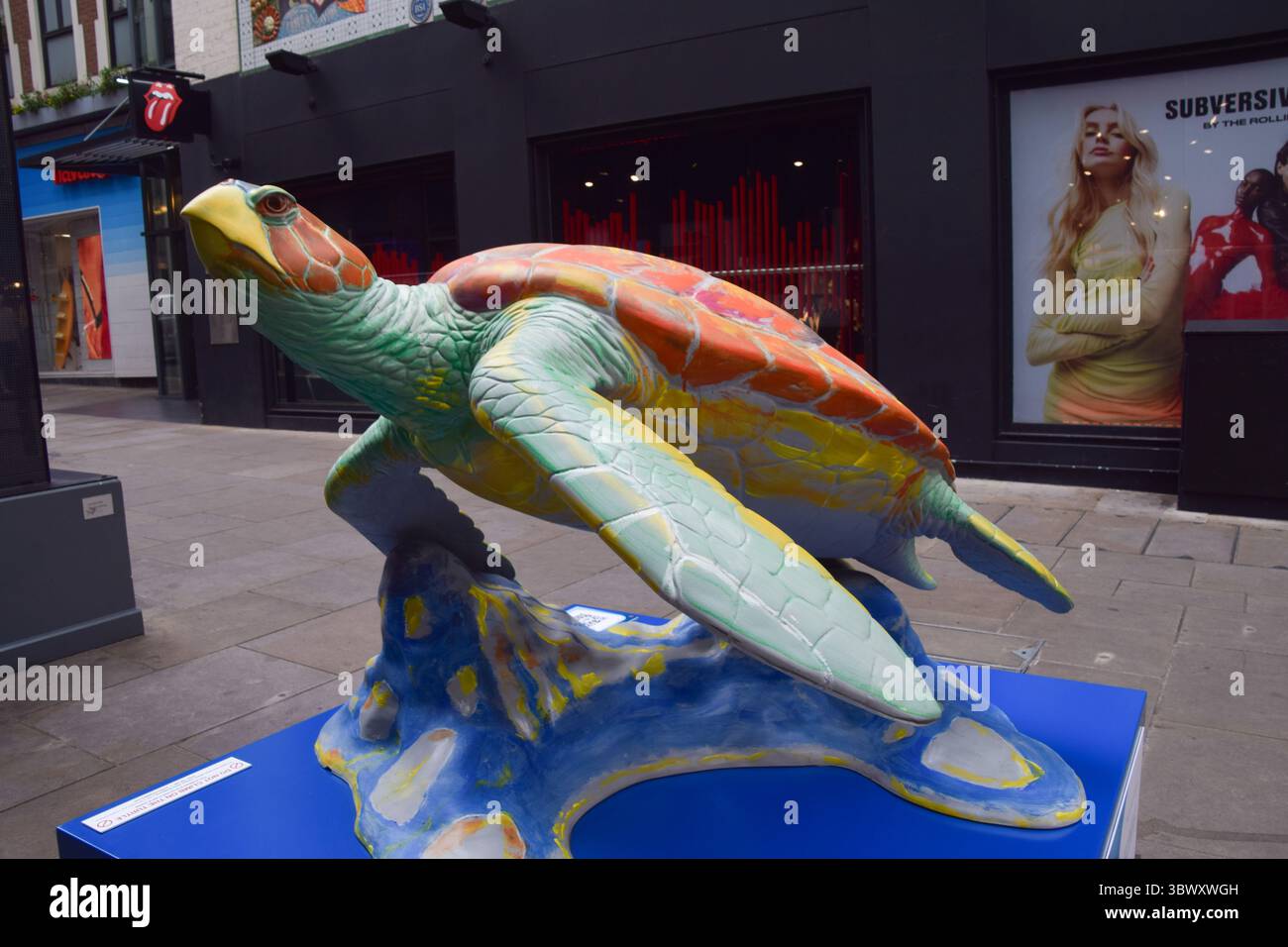 London, UK. 17th July 2025. A turtle sculpture designed by The Rolling ...