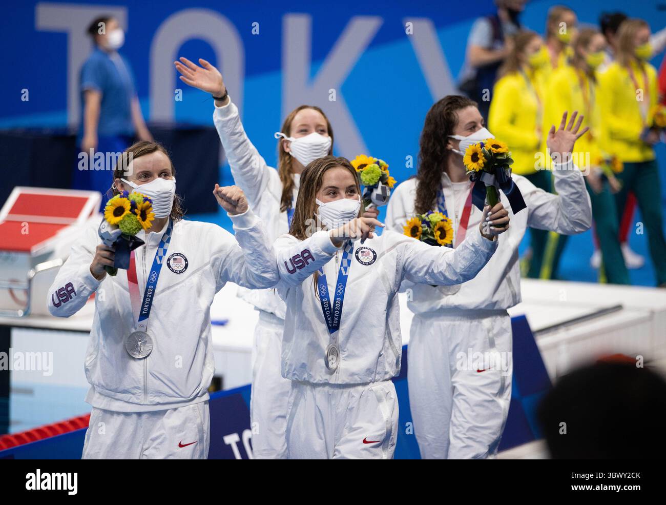 July 29, 2021, Tokyo, Kanto, Japan: USA relay team wave their silver ...