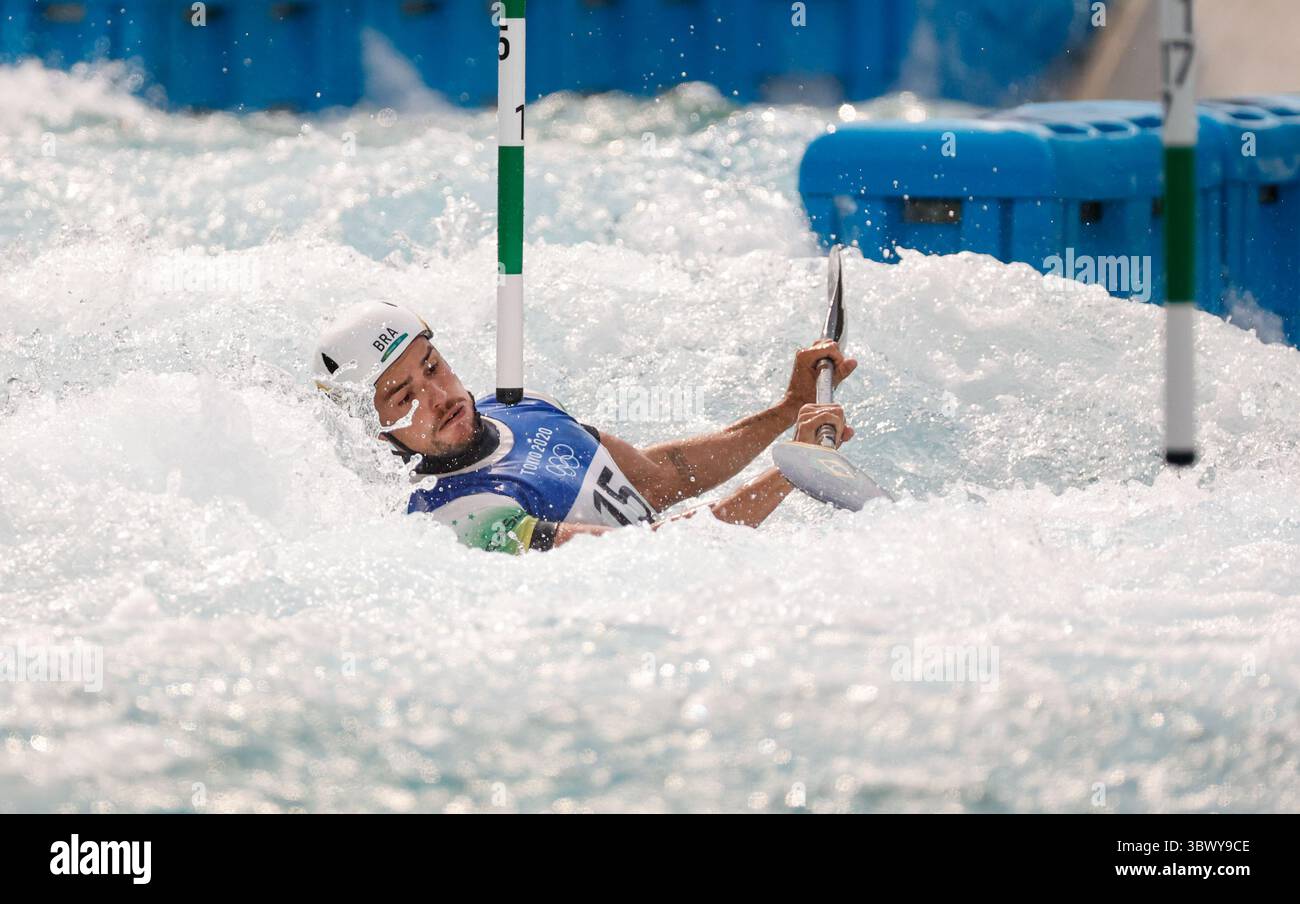 July 30, 2021, Tokyo, Kanto, Japan: Germanyâ€™s Hannes Aigner avoids a ...