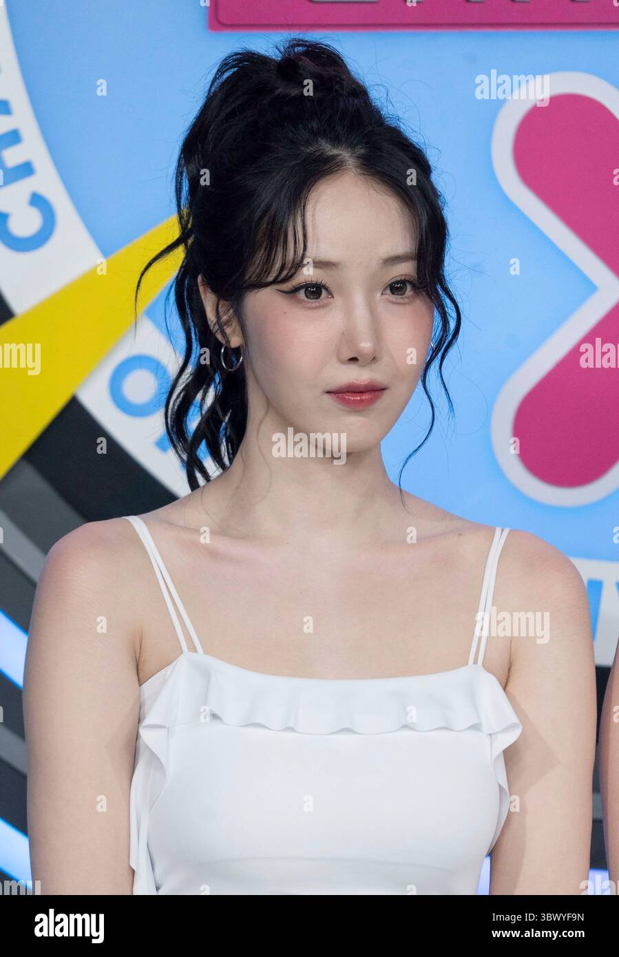 16 July 2025 - Goyang, South Korea : South Korean K-Pop girl group VIVIZ, performs on the stage ...