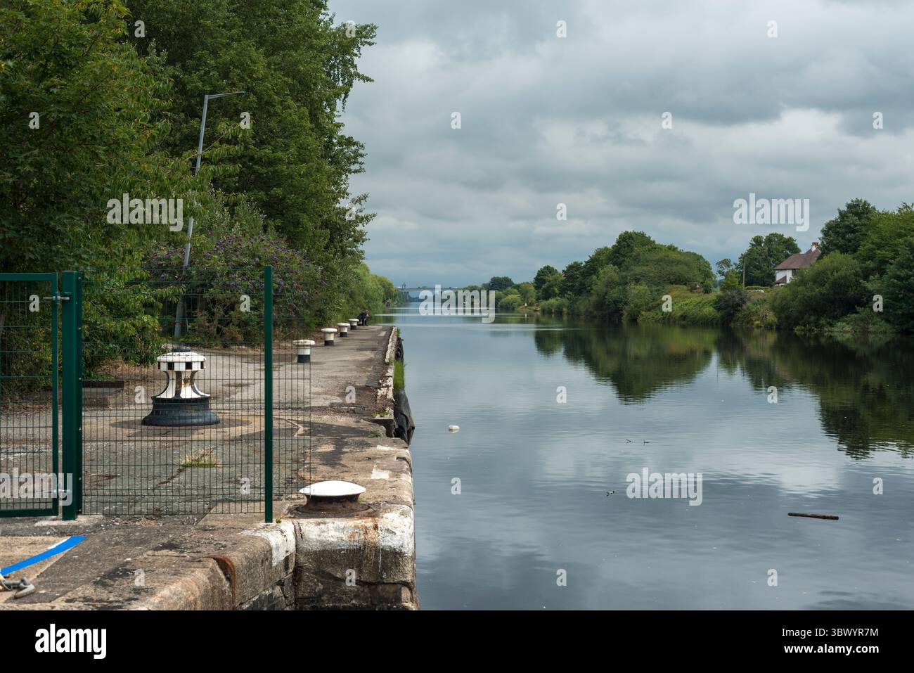 View from Latchford locks looking along the Manchester ship canal ...