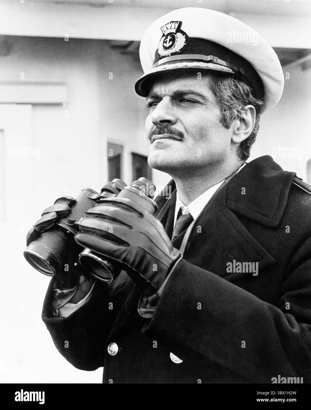 Man united 1974 Black and White Stock Photos & Images - Alamy