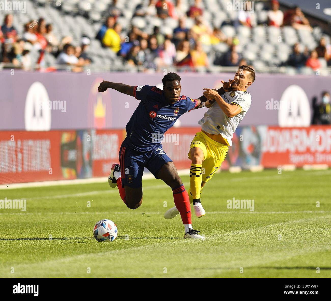 August 15, 2021: Chicago Fire defender Carlos Teran (23) fights off ...