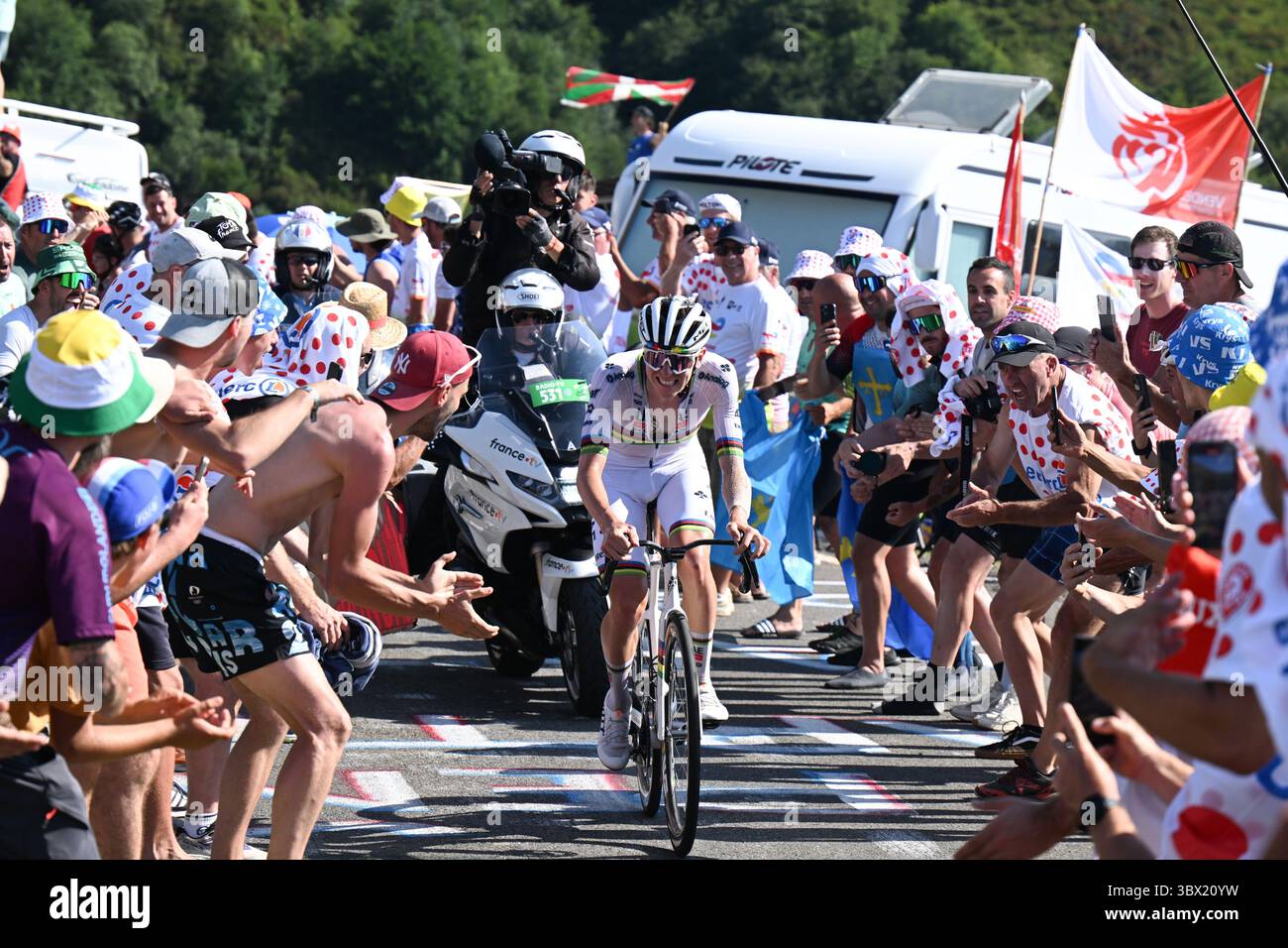 Tour de france hautacam pogacar 2025 hi-res stock photography and ...