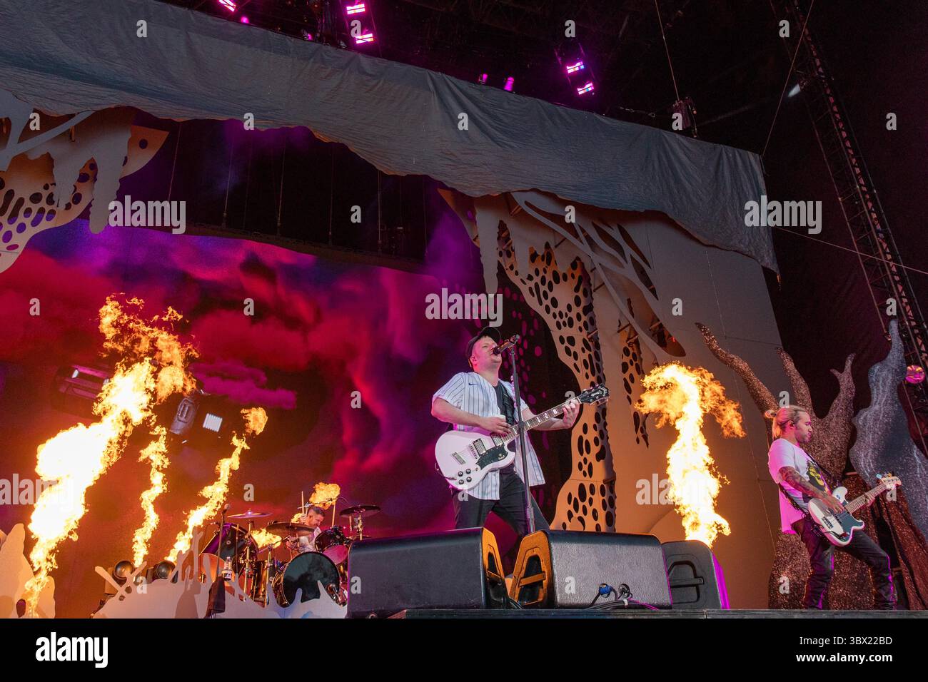 August 15, 2021, Chicago, Illinois, U.S: PATRICK STUMP and PETE WENTZ ...