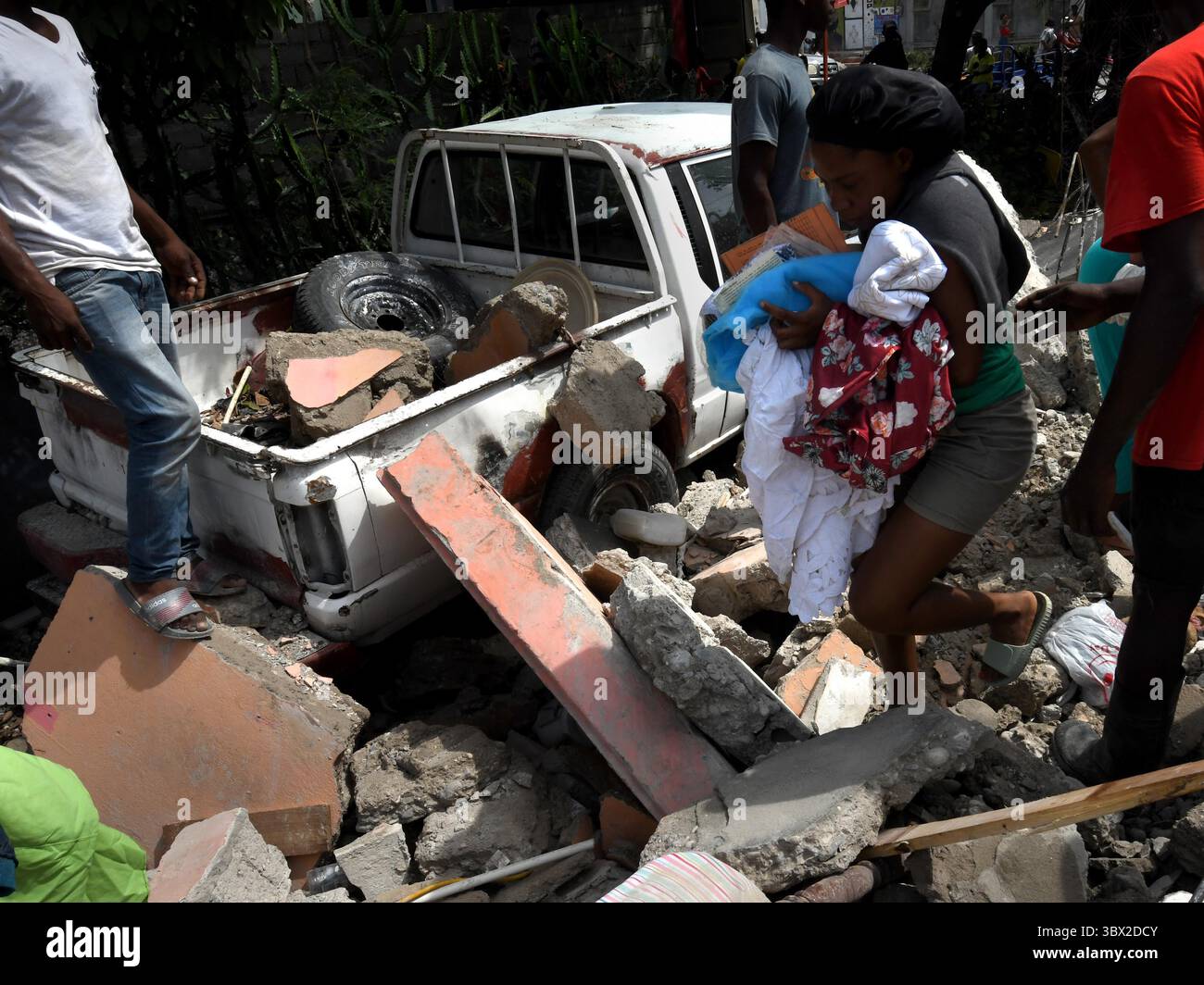 August 19, 2021, Les Cayes, Haiti: Haitians cope with the aftermath of ...