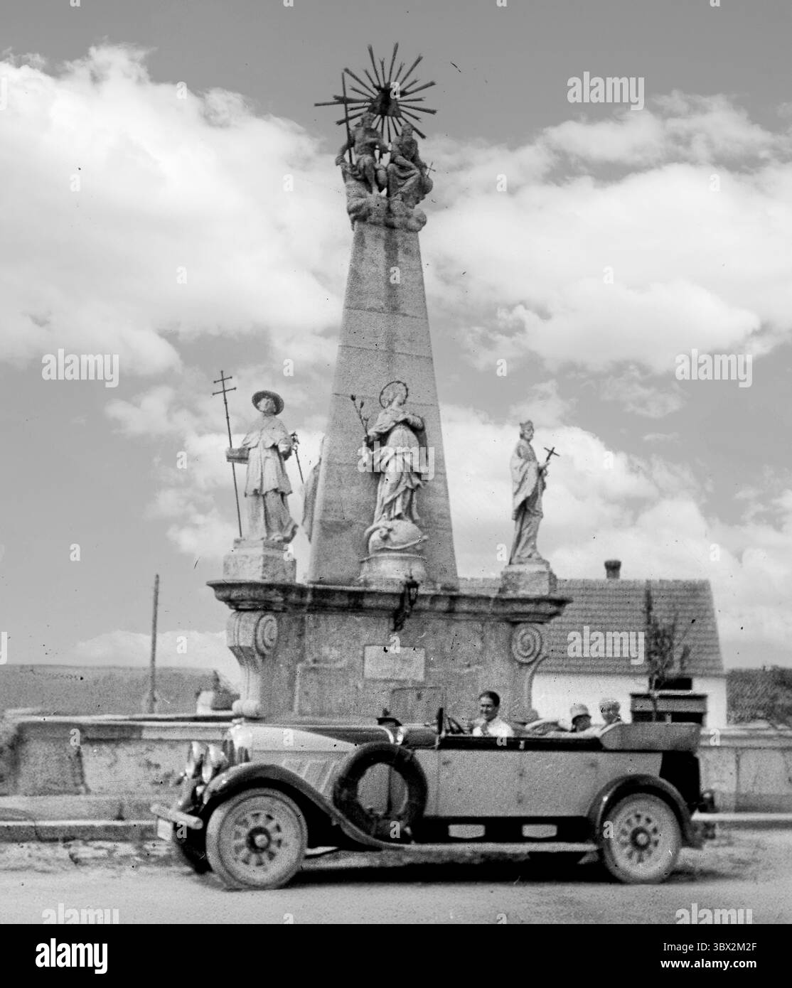 German family on touring holiday of Europe 1929 Stock Photo - Alamy