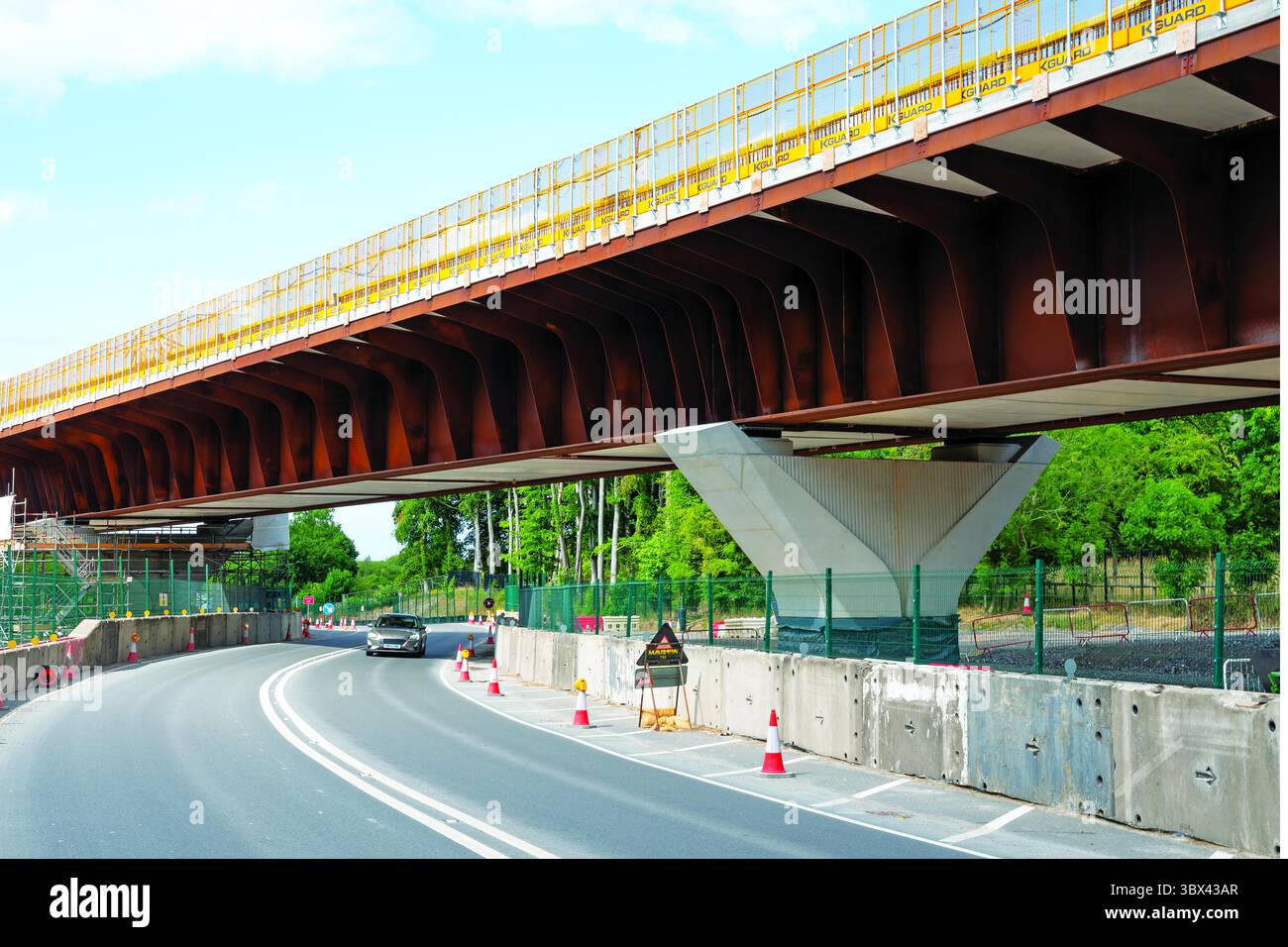 Construction continues on the High Speed Two section over the A413 just ...