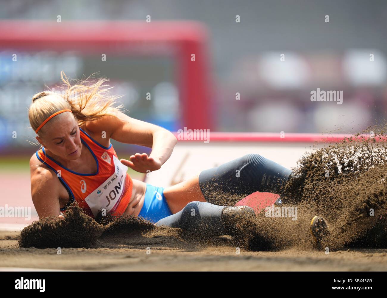 Netherlands winning and breaking the world record in long jump hi-res ...