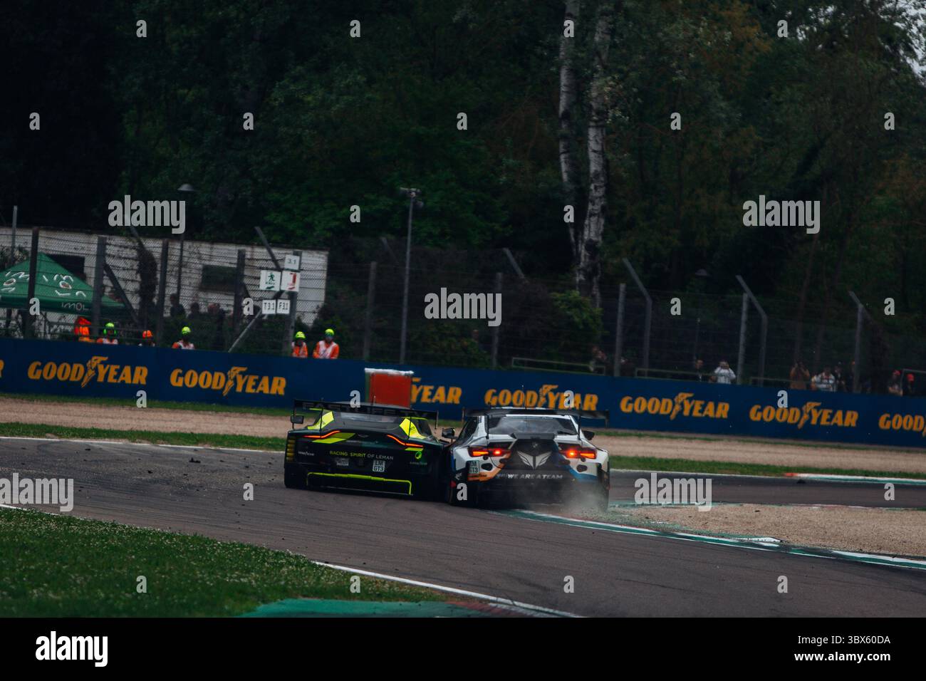 FIA WEC 6 Heures d'IMOLA 2025 Aston Martin Vantage and BMW M4 accident ...