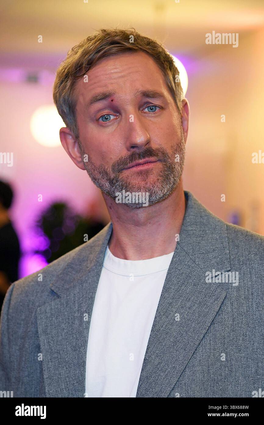 Daniel Boschmann bei PEEMÖLLERS HEIMAT-TALK im Humboldt Carre in Berlin ...