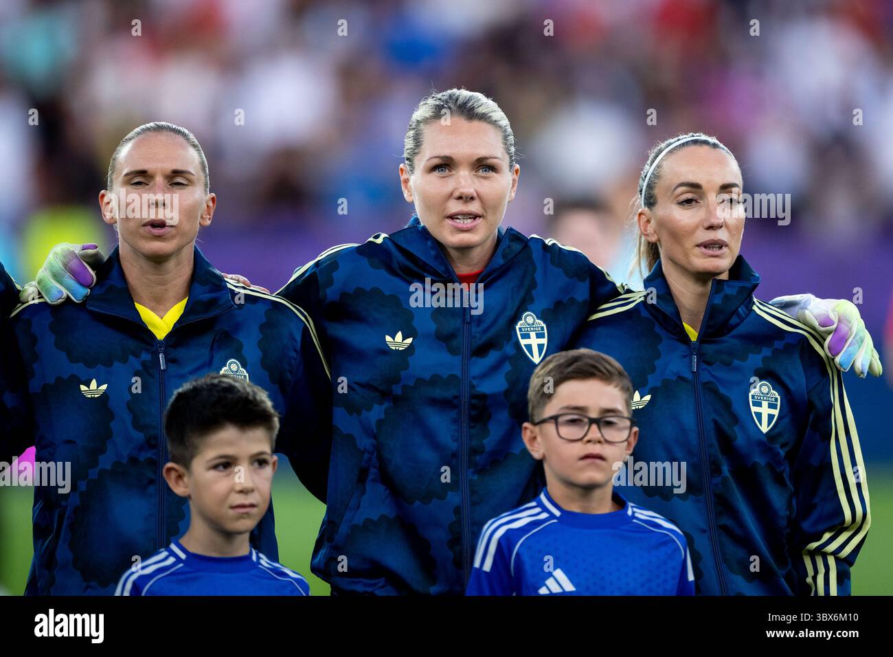 Kosovare Asllani (Schweden, #09), Jennifer Falk (Schweden, #12), Jonna ...