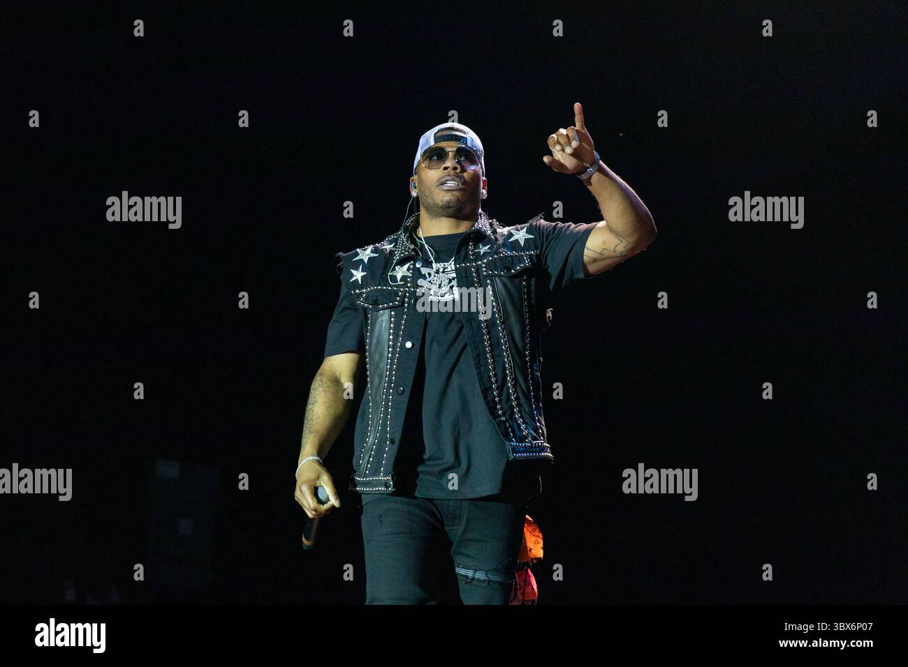 September 10, 2021, Milwaukee, Wisconsin, U.S: Rapper NELLY (CORNELL ...