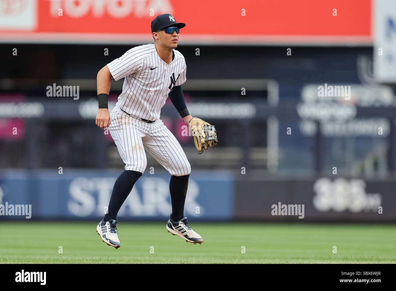 BRONX, NY - JULY 12: New York Yankees shortstop Anthony Volpe (11 ...